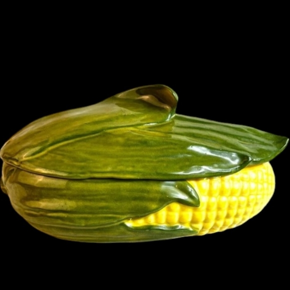 Shawnee Pottery | Dining | Shawnee Pottery Corn King Covered Casserole ...